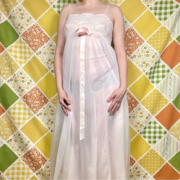 Henson Kickernick | Intimates & Sleepwear | Vintage 6s Light Pink Lacy ...